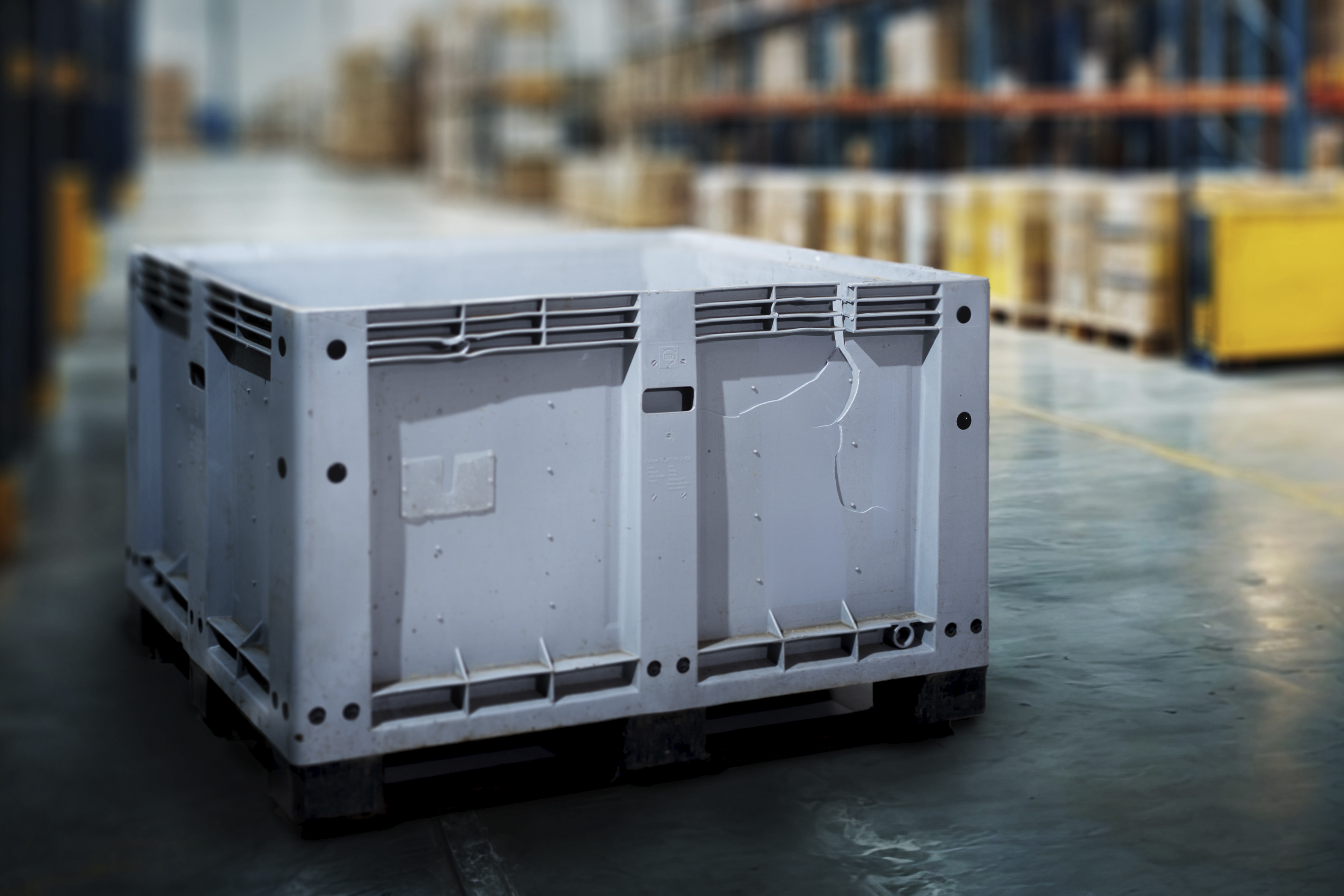 Plastic Containers: Sustainable Solution through Repair